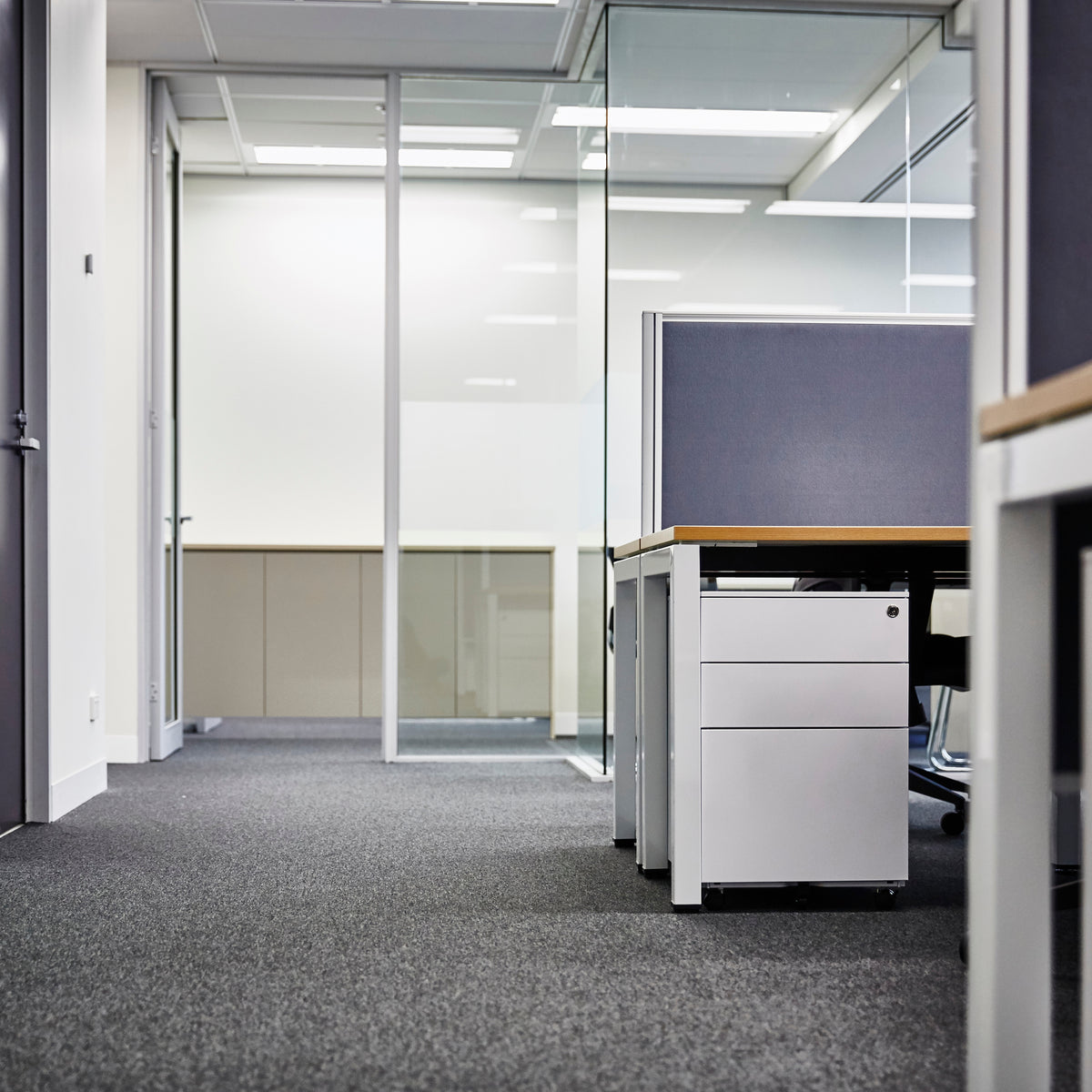 Mobile Drawers | Second Hand Office Drawers | Auckland | George Walker ...